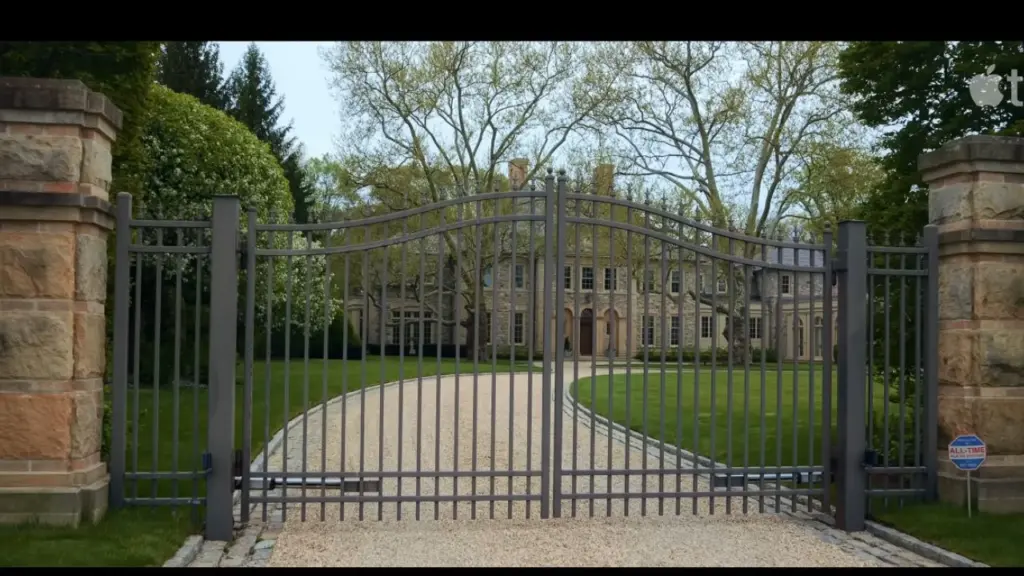 Your Friends & Neighbors Filming Locations (2026)